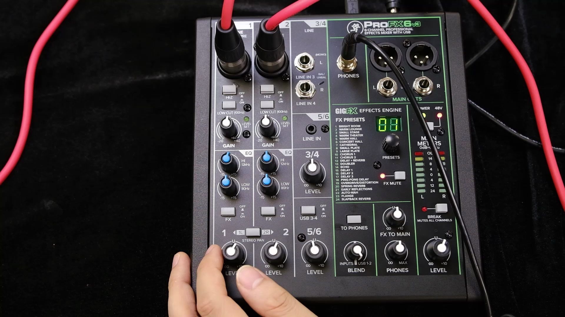 RunningMan ProFx 6v3调音台 Stereo Pan按键的功能讲解_哔哩哔哩_bilibili