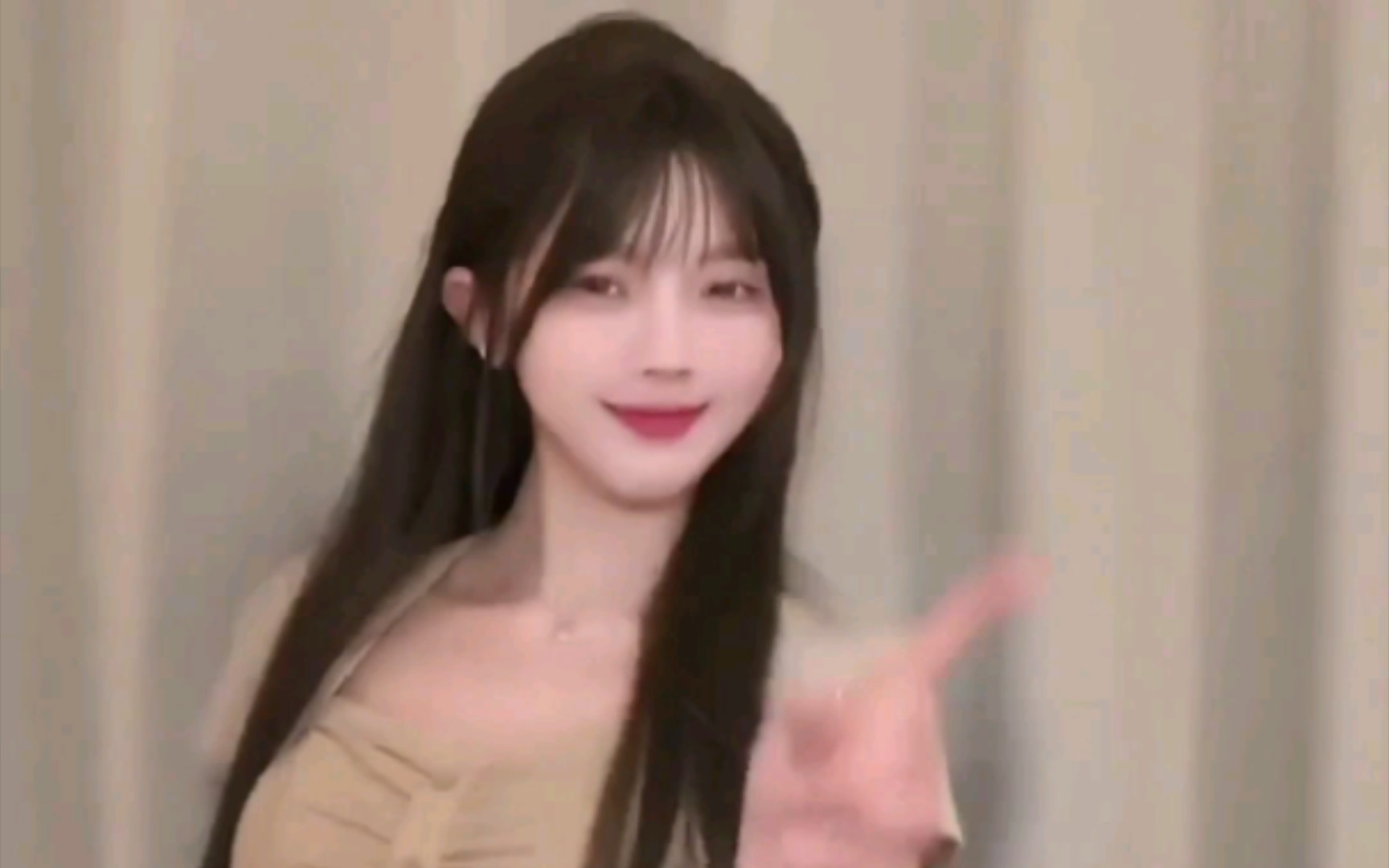 赵可欣hhh 爱看小姐姐怎么办 爱看小姐姐怎么办 哔哩哔哩视频