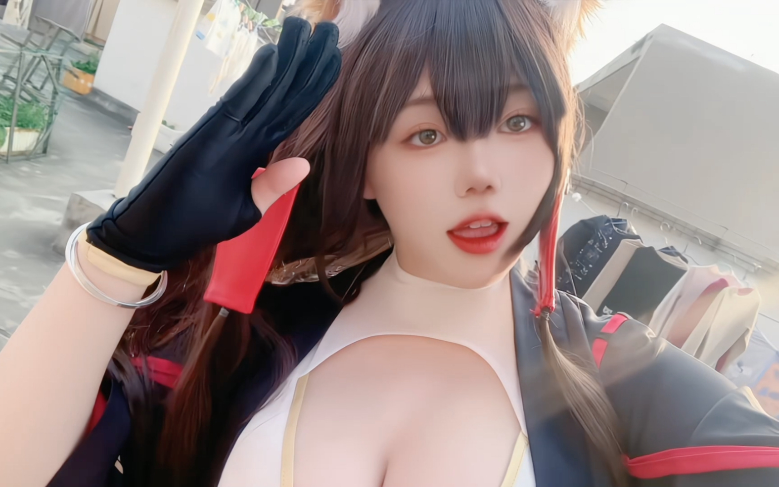 指挥官出来晒太阳咯-阿喵喵Yoki-阿喵喵Yoki-哔哩哔哩视频