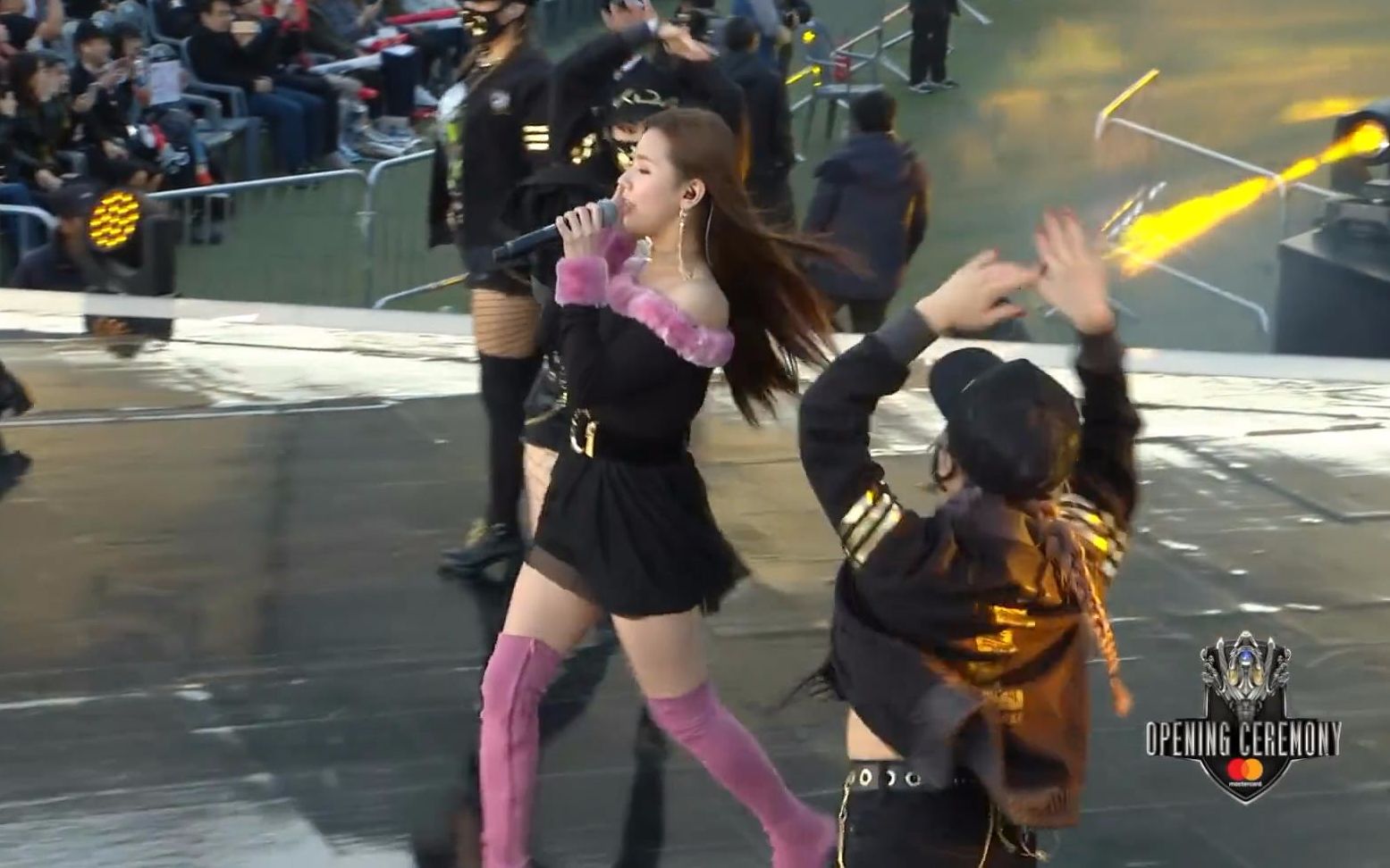 KDA 2018英雄联盟全球总决赛开场曲 中文字幕_哔哩哔哩_bilibili