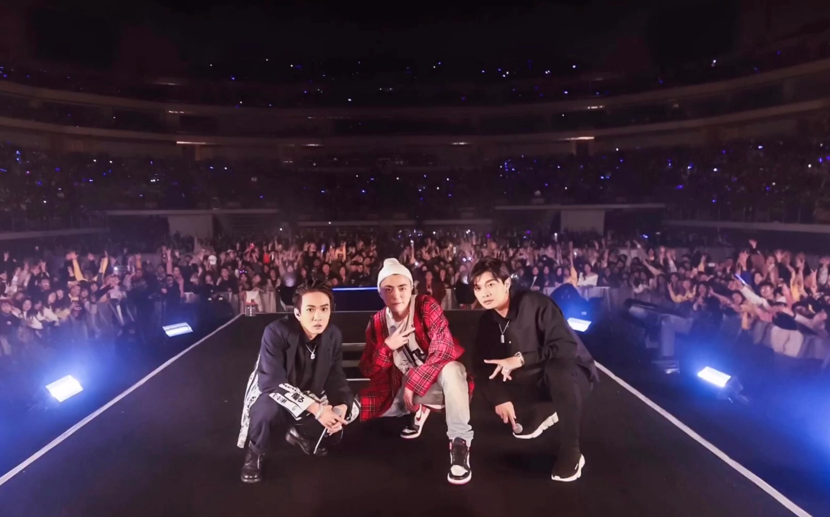 【vlog】跟我去看jonyj演唱会——2019年最后一站南京站_哔哩哔哩_bilibili