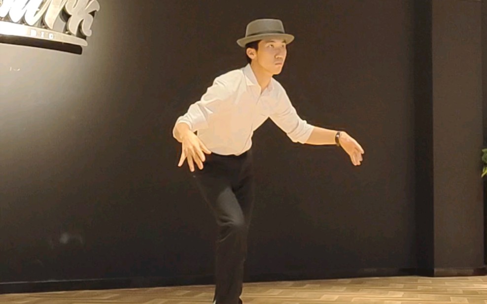 【锁舞考队】当约德尔唱法碰上locking，魔性起来了_哔哩哔哩_bilibili