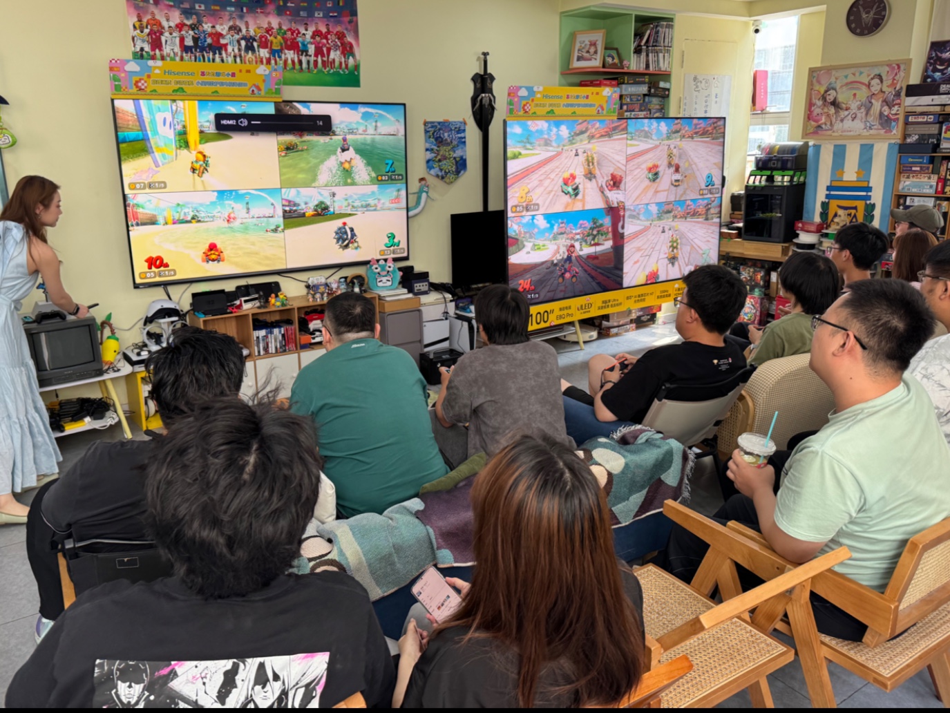 24人一起玩Switch2有多热闹？冠军还从店搬走一台电视！-某天的游戏小屋-某天的游戏小屋-哔哩哔哩视频