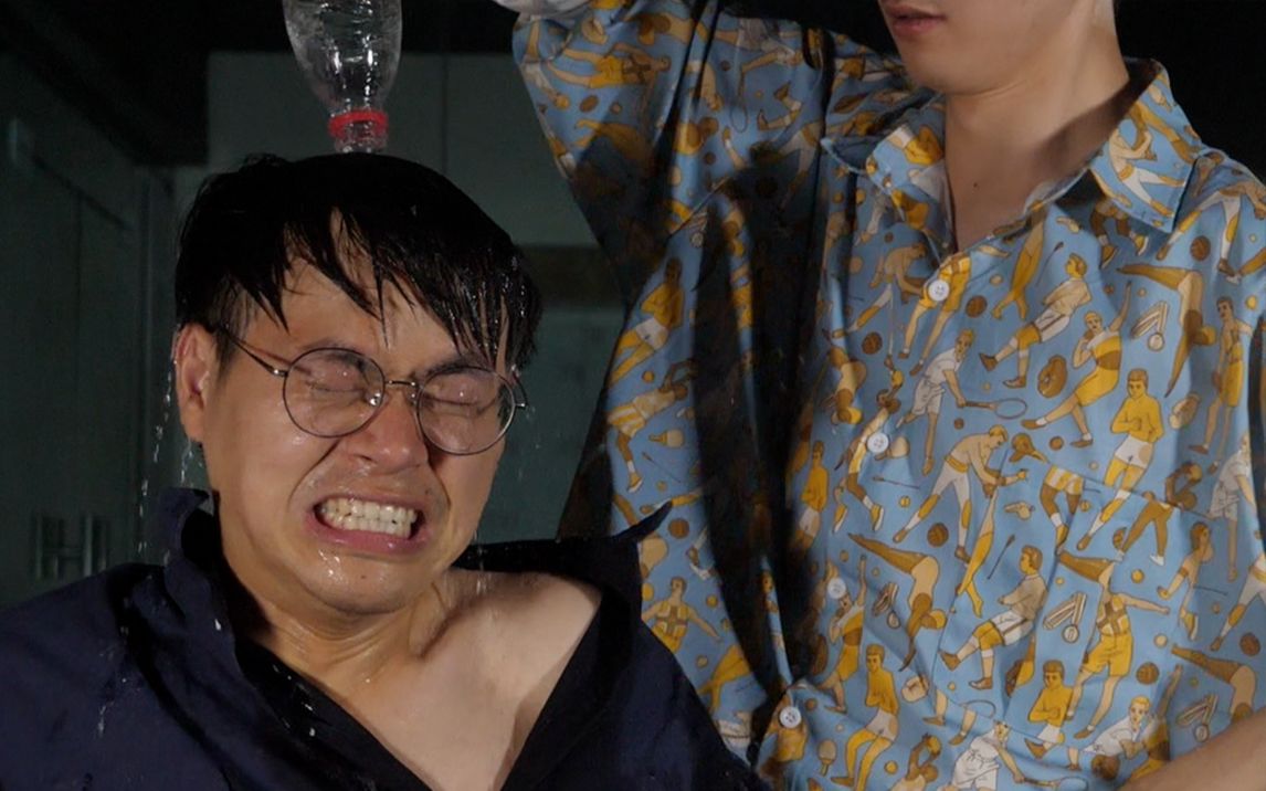有 些 人 是 真 的 狗 啊 是老胡没错 是老胡没错 哔哩哔哩视频