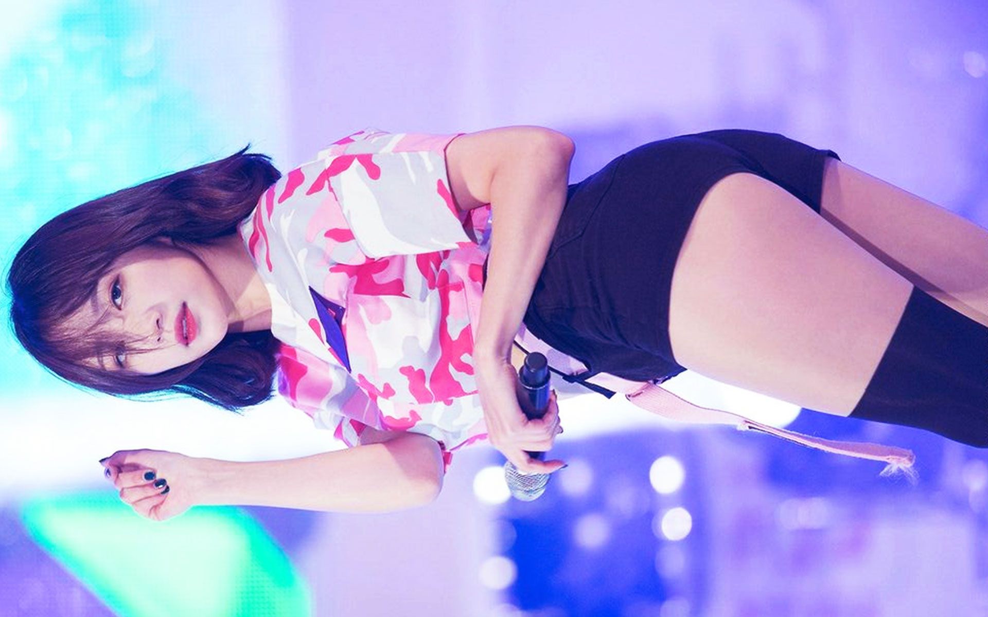 【一键换装＃2】EXID.hani.Up&Down.彻夜难眠_哔哩哔哩_bilibili