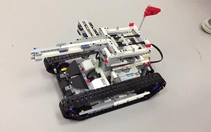 乐高EV3遥控坦克_哔哩哔哩 (゜-゜)つロ 干杯~-bilibili