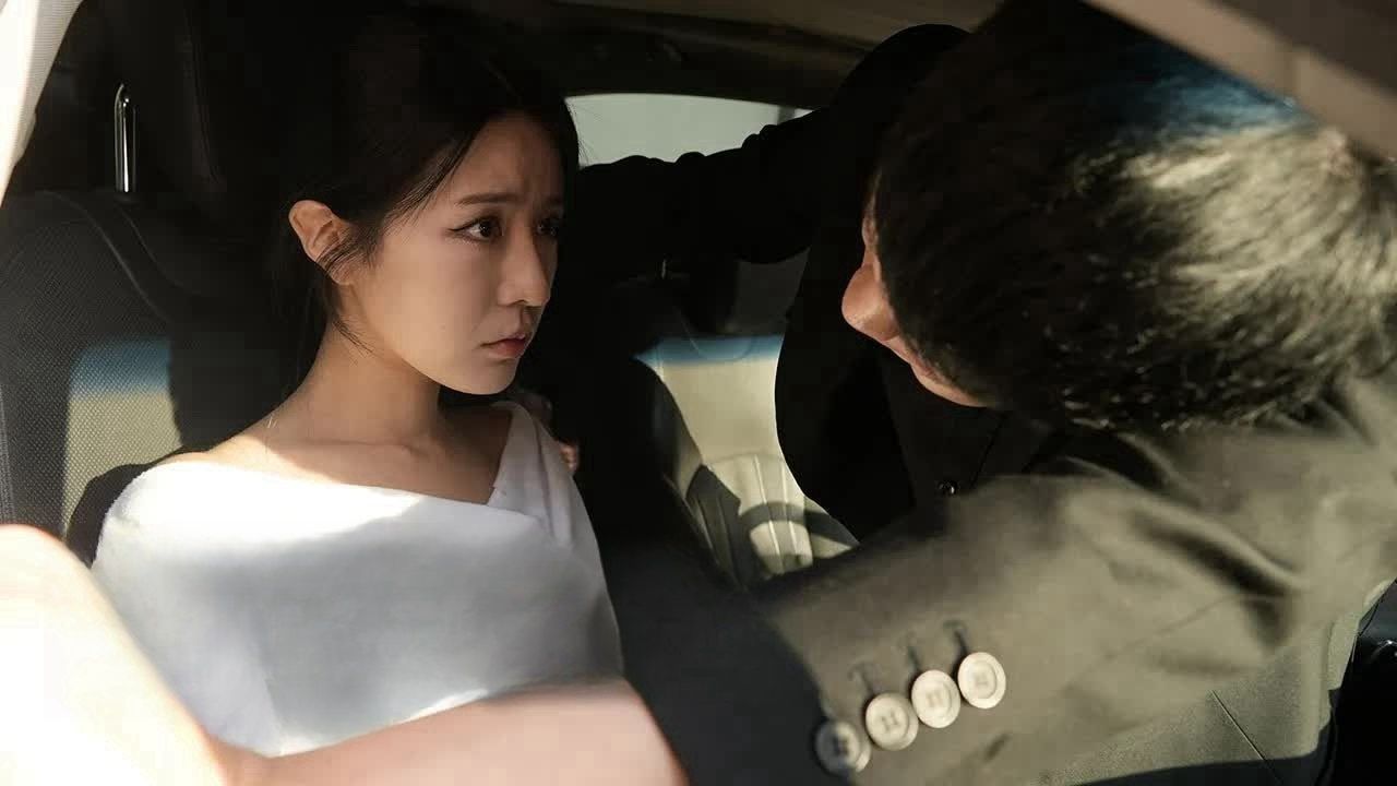 【爱上了恶霸EP18】吃醋的女生最可爱-一坨海海草-一坨海海草-哔哩哔哩视频