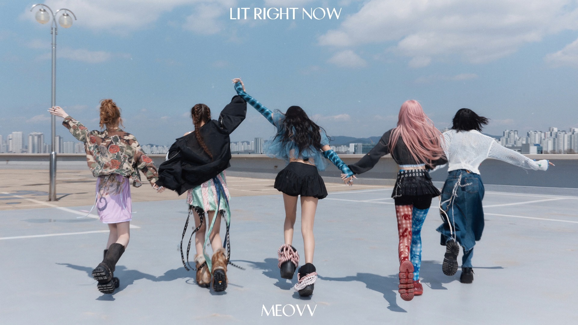 MEOVV - ‘BODY’ PERFORMANCE VIDEO-wuli流痞-meovv-哔哩哔哩视频