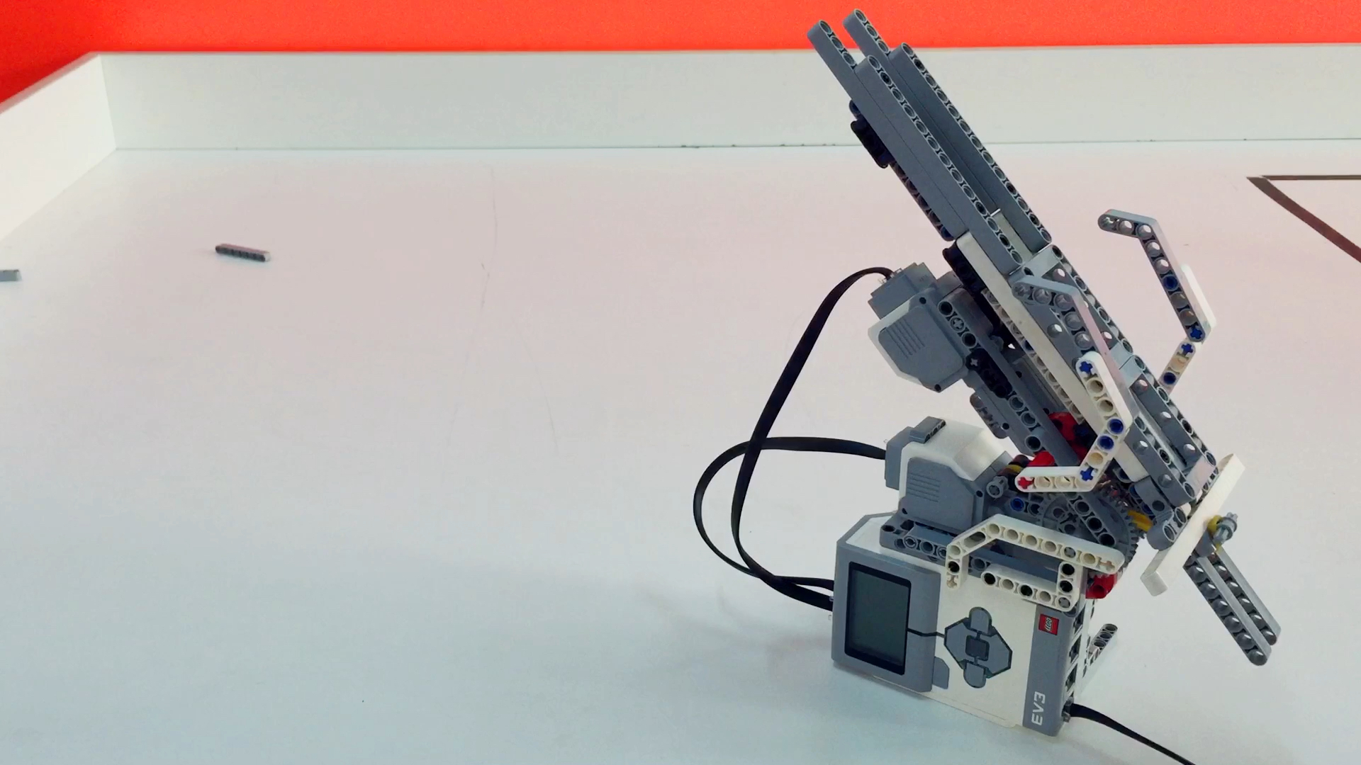 乐高EV3机器人模型 发射导弹_哔哩哔哩 (゜-゜)つロ 干杯~-bilibili