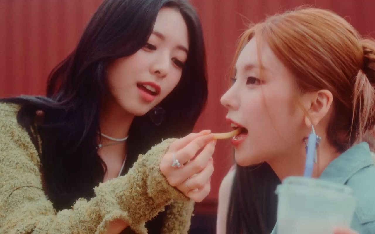 ITZY Sugar-holic MV公开-阿yu啊啊-MV-哔哩哔哩视频