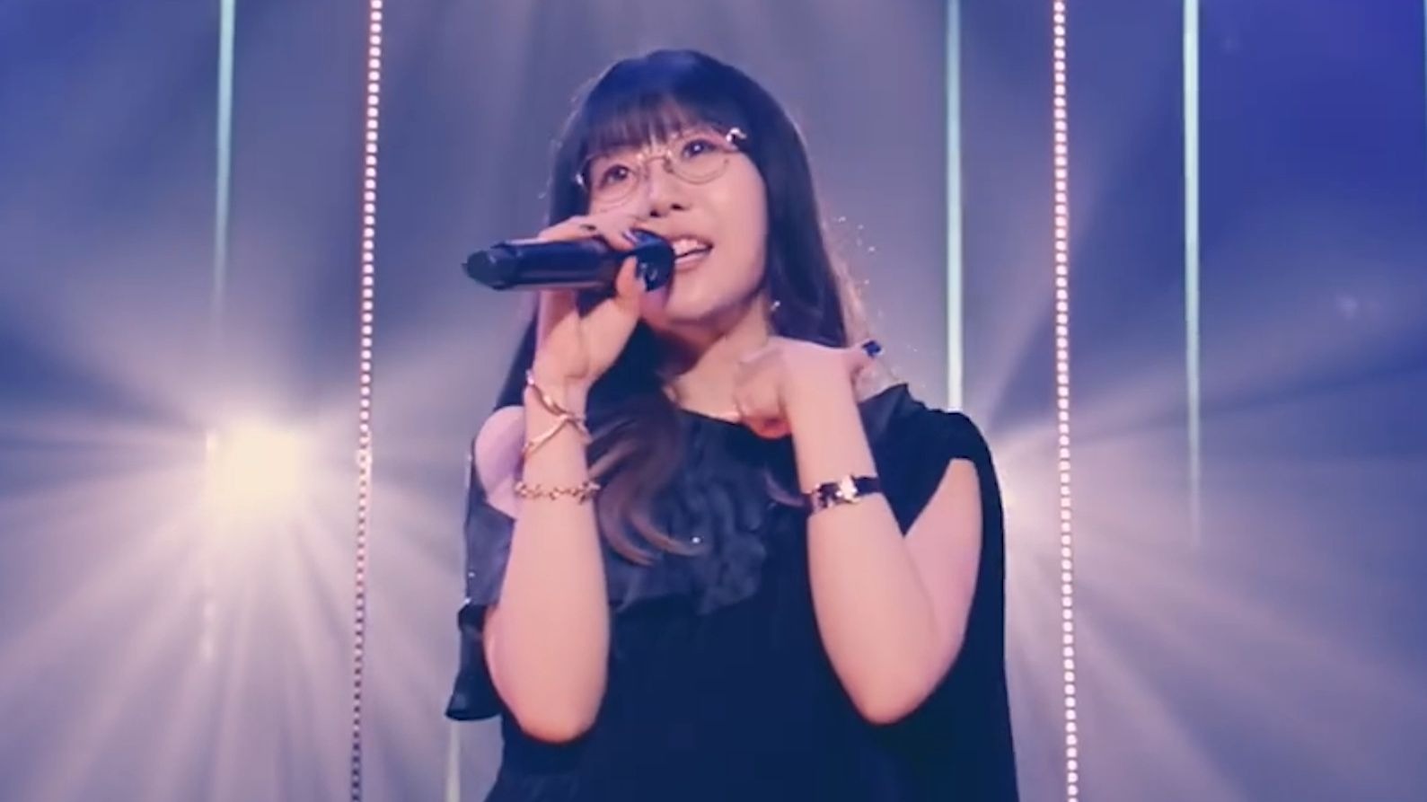 会一直喜欢Aimer下去的！！！-Hachi_Remon-Hachi_Remon-哔哩哔哩视频