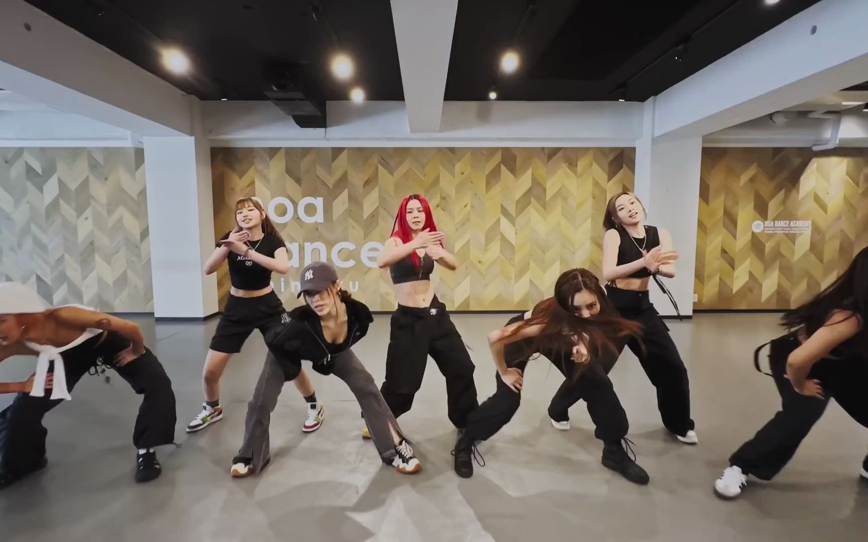 COLLAR《idc》 Dance Practice Version (by RENAN)-戥你高興-戥你高興-哔哩哔哩视频