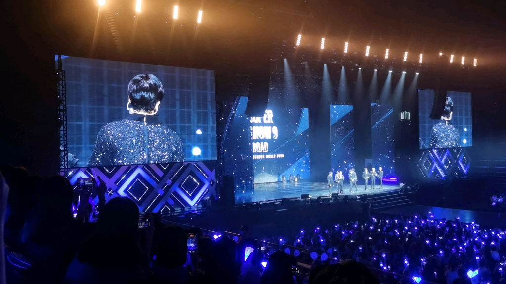 【Super Junior】SS9新加坡220903 圭贤&银赫开场Ment_哔哩哔哩_bilibili