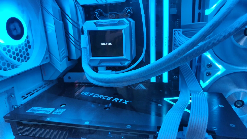 VK E360水冷头看动画之EVA篇 附rog败家之眼动画