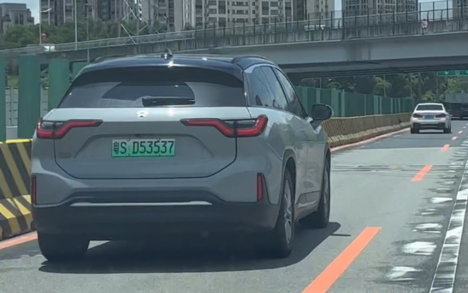 蔚来ES6高级得很_哔哩哔哩_bilibili