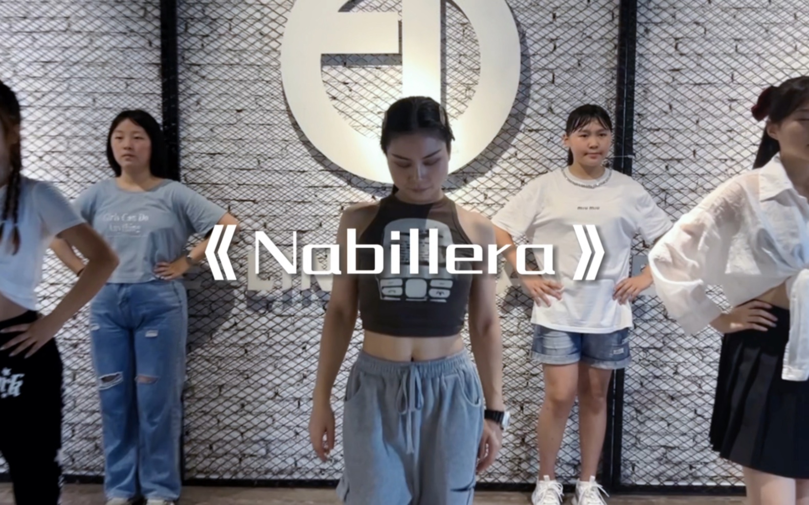 《Nabillera》辣妹炫雅的歌，明明老师的班级课堂！_哔哩哔哩_bilibili