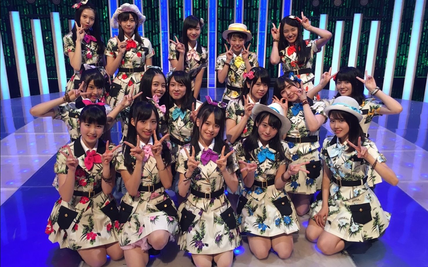 【AKB48 SHOW】161015 AKB48 Team8 - Birth(中日字幕)_哔哩哔哩_bilibili