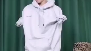 【中日双语】一口气看完chiikawa1-10集【小可爱/吉伊卡哇/ちいかわ】-凉糕菌-喜剧人-哔哩哔哩视频