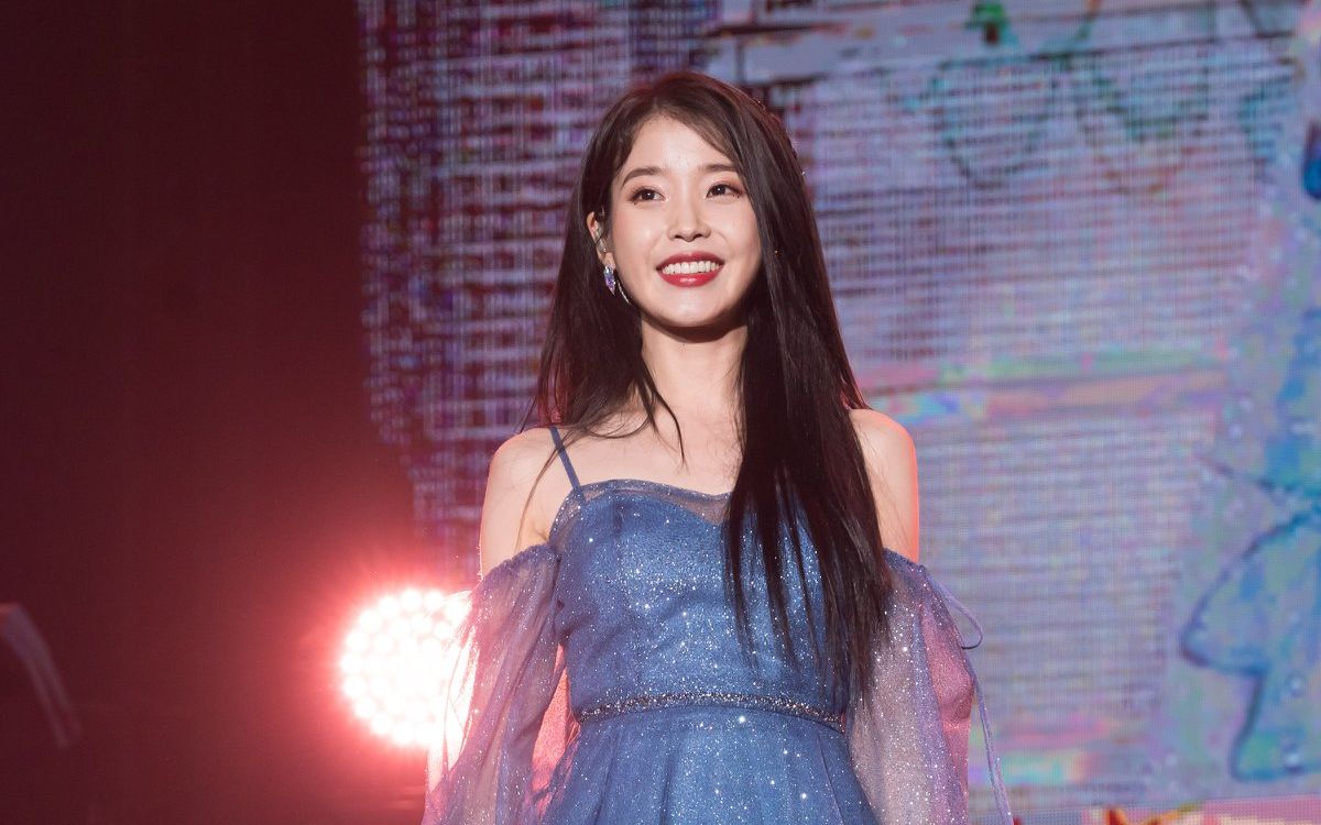 20220918【IU演唱会】进来看超大声的应援！首首都能大合唱！！！