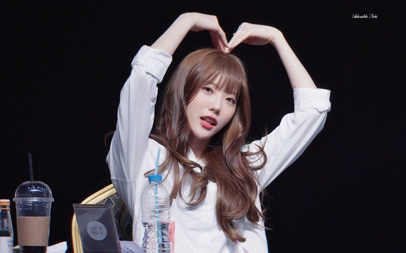 宇宙少女新娜拉CTS艺术厅粉丝签售会饭拍 210425_哔哩哔哩_bilibili