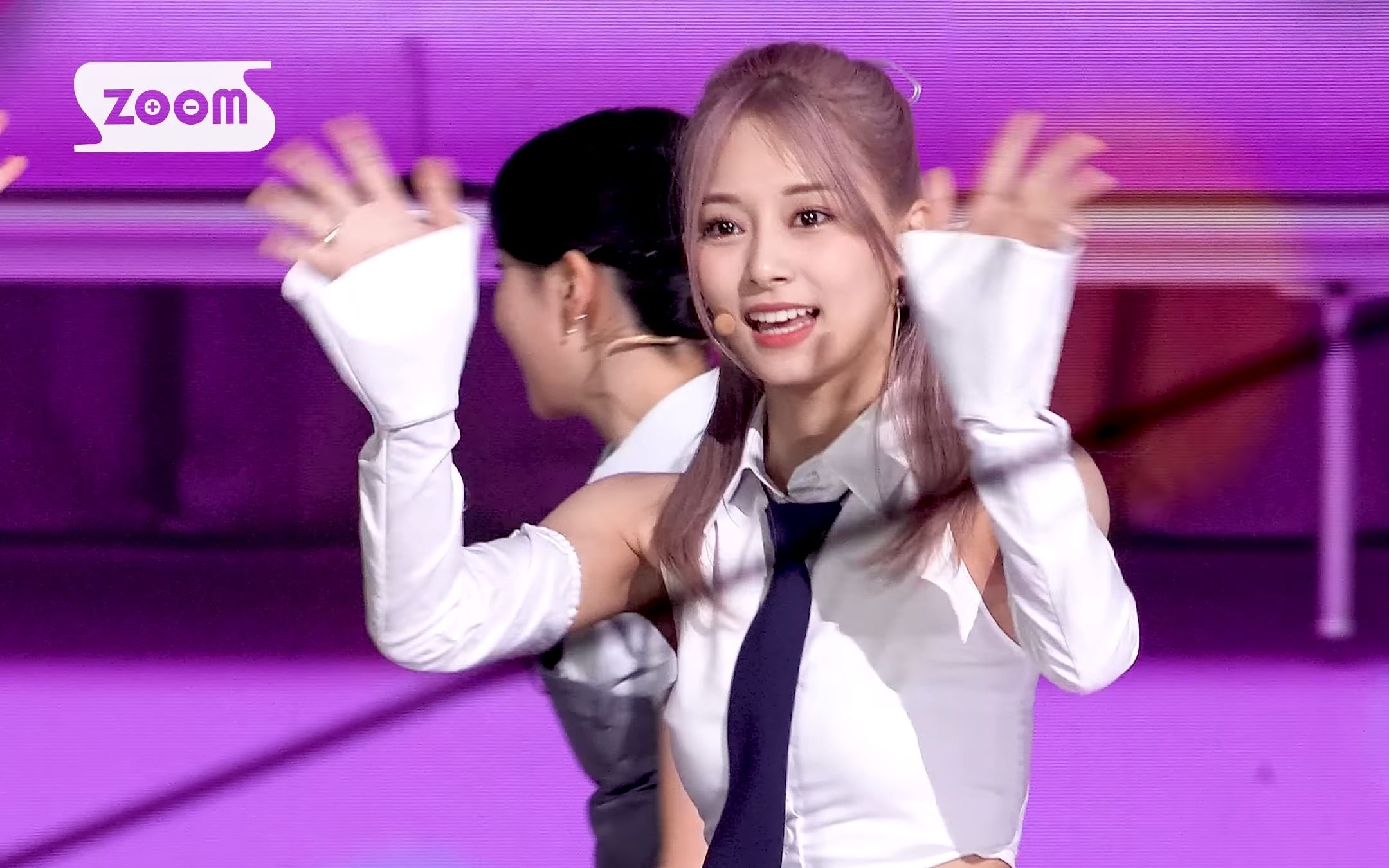 TWICE 周子瑜 - Talk that Talk 竖屏直拍220904人气歌谣_哔哩哔哩_bilibili