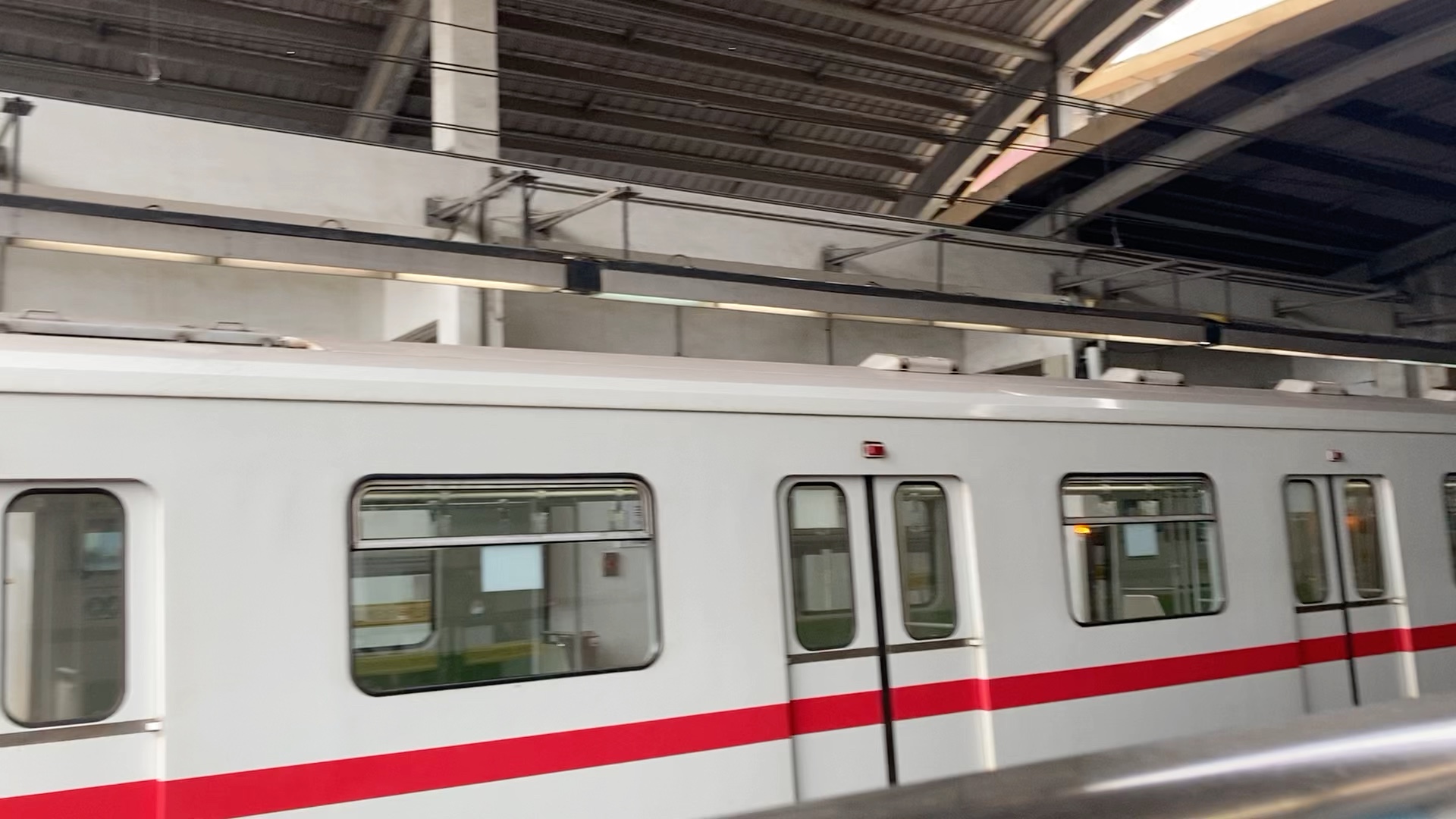 上海地铁1号线 01A01老老八 108 莘庄折返_哔哩哔哩_bilibili