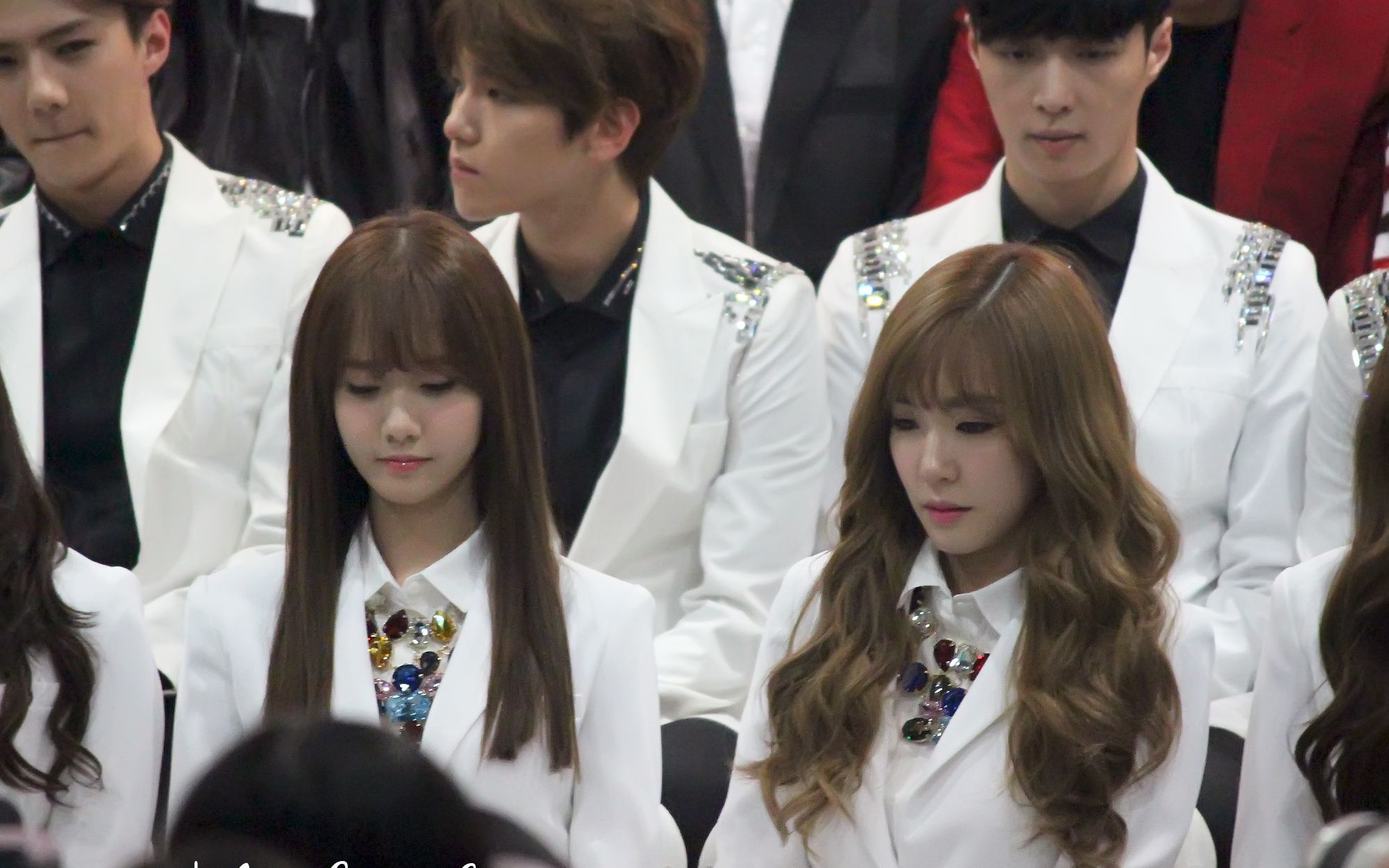 141025 MBC鸟巢演唱会新闻发布会EXO,SNSD,2PM,B2ST,CNBLUE,INFINITE等 - 视频下载 Video Downloader