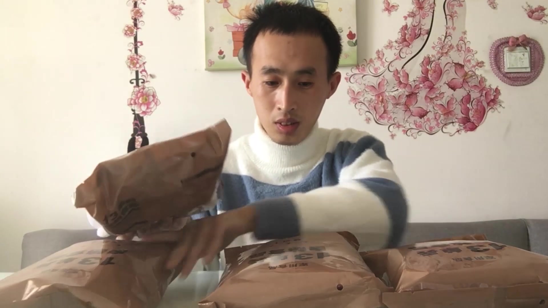 中国军粮陆军M13单兵口粮第一期，这饭量必须让你吃到撑，不错哦！_哔哩哔哩_bilibili