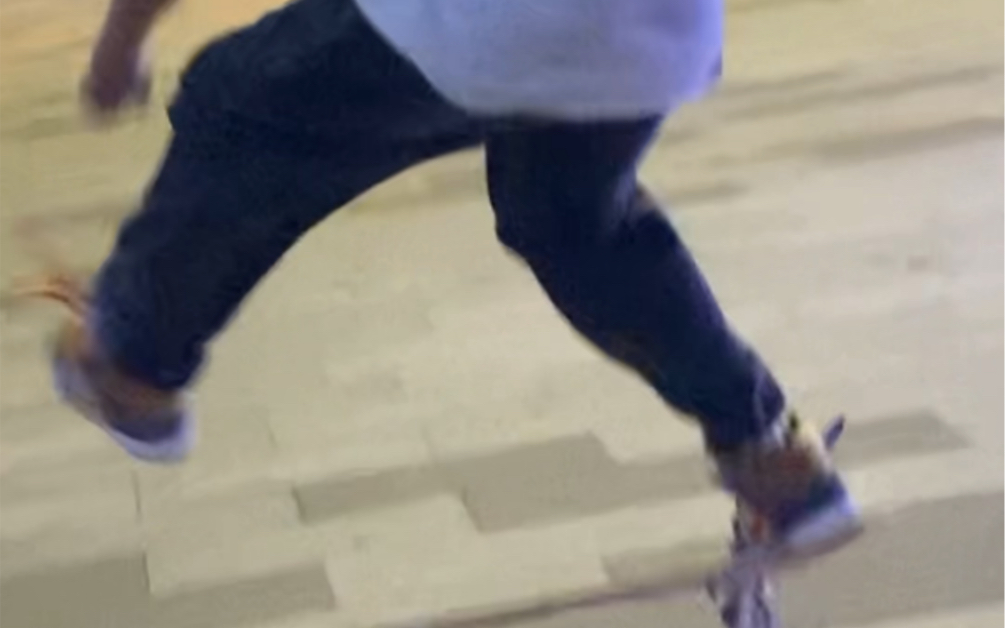 one foot！！！_哔哩哔哩_bilibili