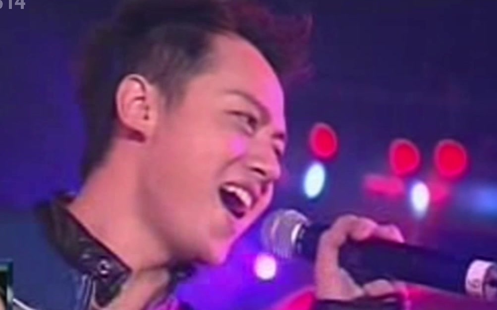 B.A.D.冬天的热带鱼+我的错.东风卫视.闪亮台中跨年晚会.031231 - 视频下载 Video Downloader