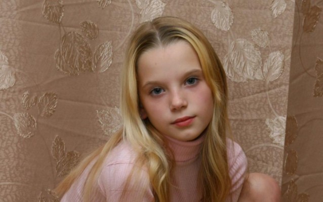 【嘉乐不行届】AnastasiaS01（Candydoll）