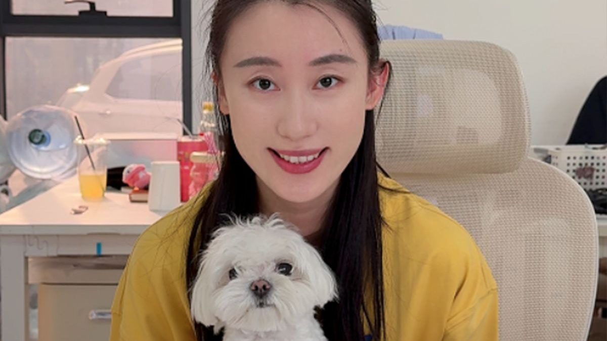 同事怎么能和谁当都一样啊！-小小派XX-小小派XX-哔哩哔哩视频