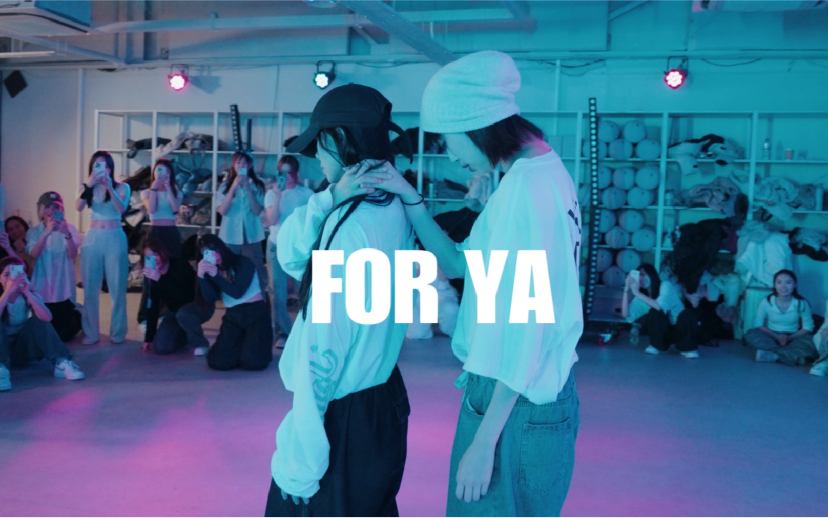 所以…唯一的取向就是…《forya给你呀》#小橘编舞#竖屏-张小橘子Juana-张小橘子Juana-哔哩哔哩视频