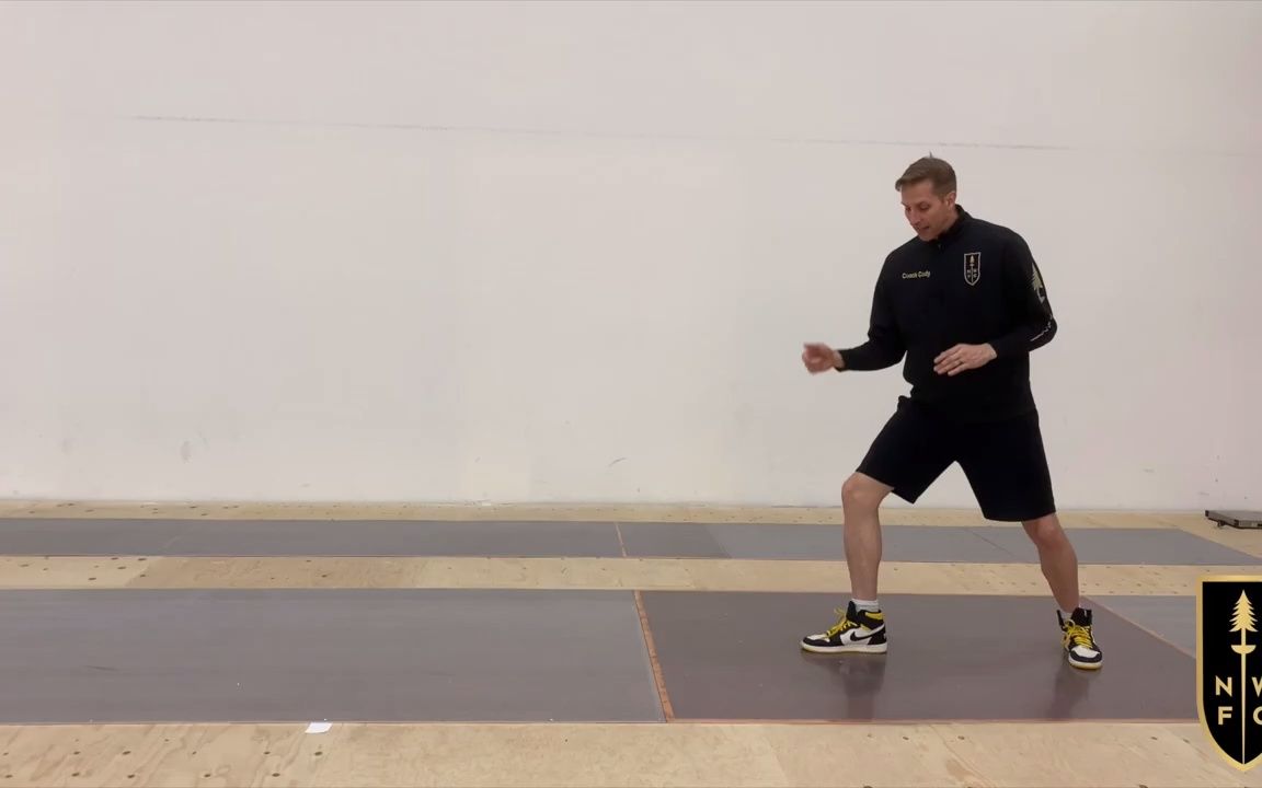 Cody Mattern 教练 - 半步的威力 -击剑基础训练_哔哩哔哩_bilibili