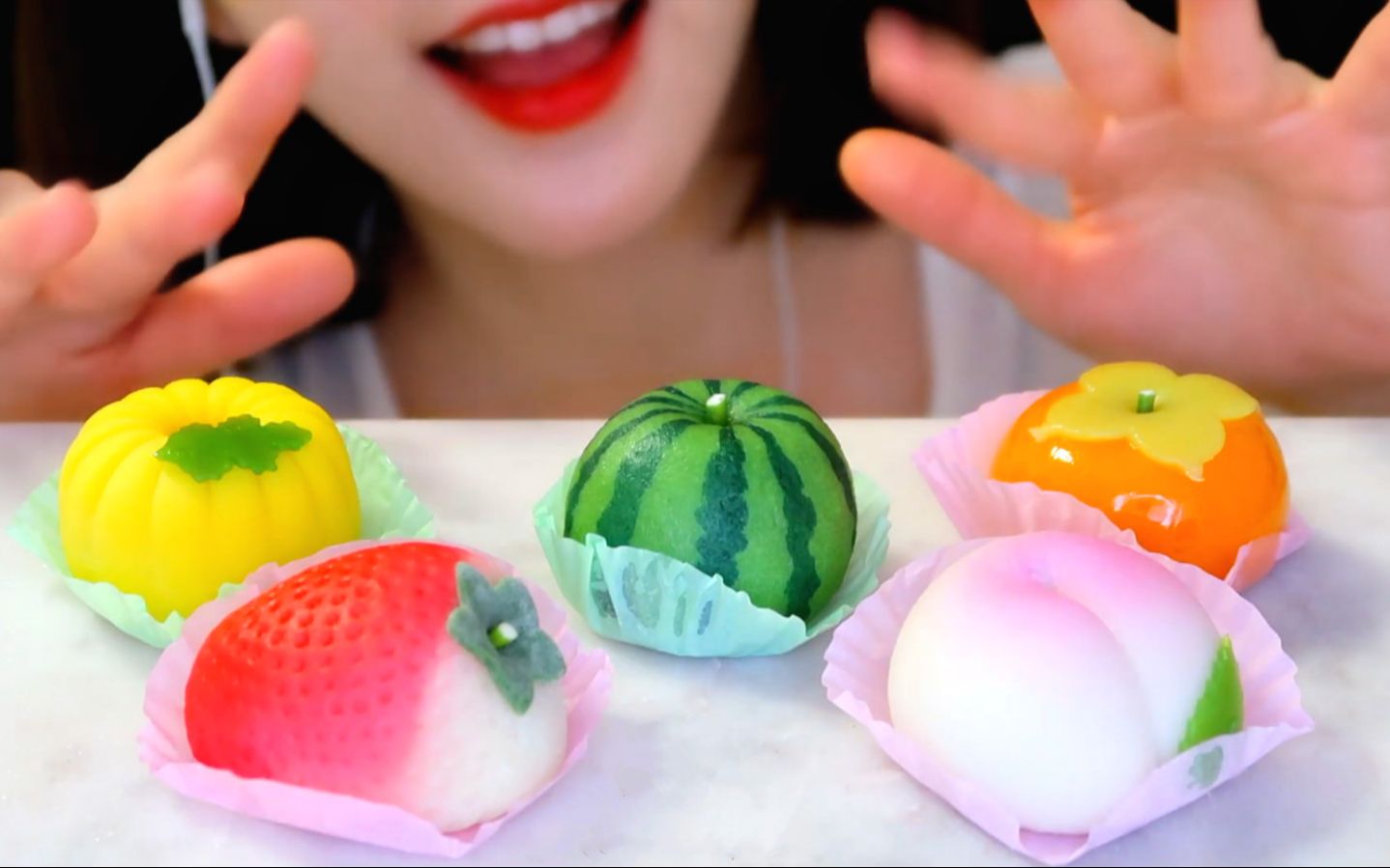 asmr choa ☆ 水果造型日本和菓子麻薯 食音咀嚼音（底噪大有环境音慎入）（新）_哔哩哔哩_bilibili