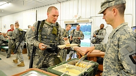 解放军新型5.8mm菜地机枪实弹测试射击(QJS–161)画面曝光_哔哩哔哩 (゜-゜)つロ 干杯~-bilibili