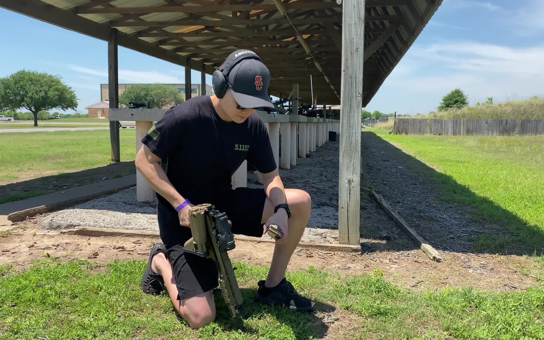 FN SCAR16s无托射击展示 Elcan SpecterDR1x-4x倍镜 实弹射击片段 Scar L mk16_哔哩哔哩_bilibili