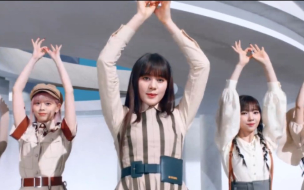 XG - Tippy Toes (官方MV)-bilibili(B站)无水印视频解析——YIUIOS易柚斯