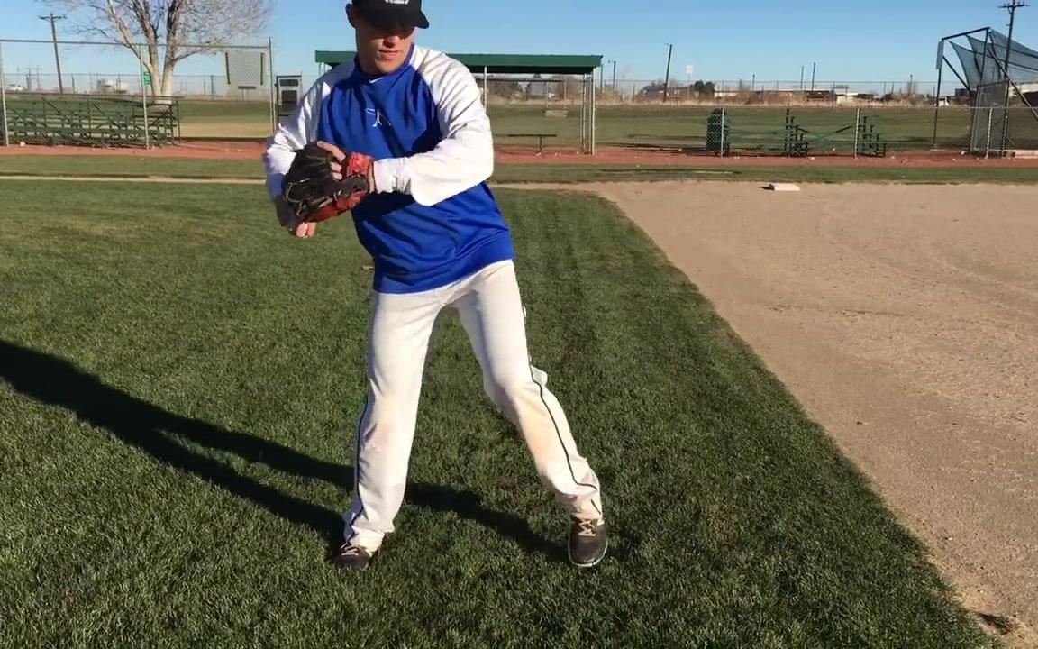 棒球传球要领 How to Throw a Baseball - Baseball Throwing Mechanics_哔哩哔哩_bilibili