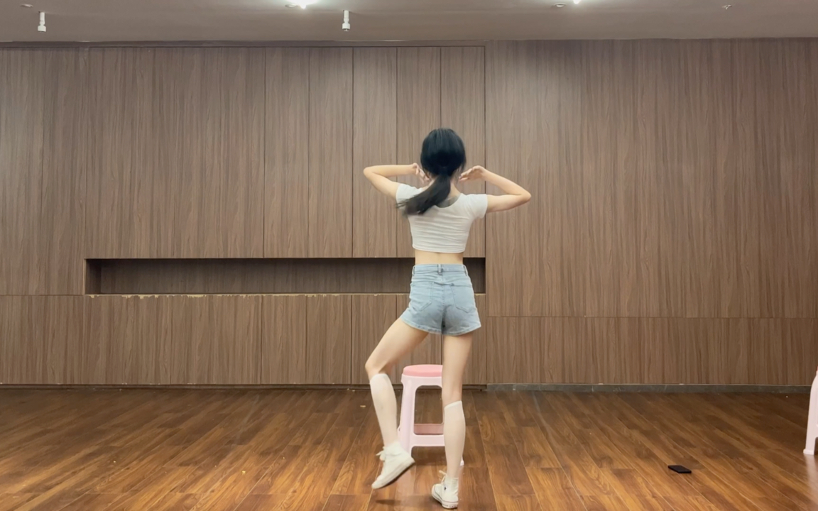 夏日就要Rollin‘o(*//// ////*)q-百年不孤独_-百年不孤独_-哔哩哔哩视频