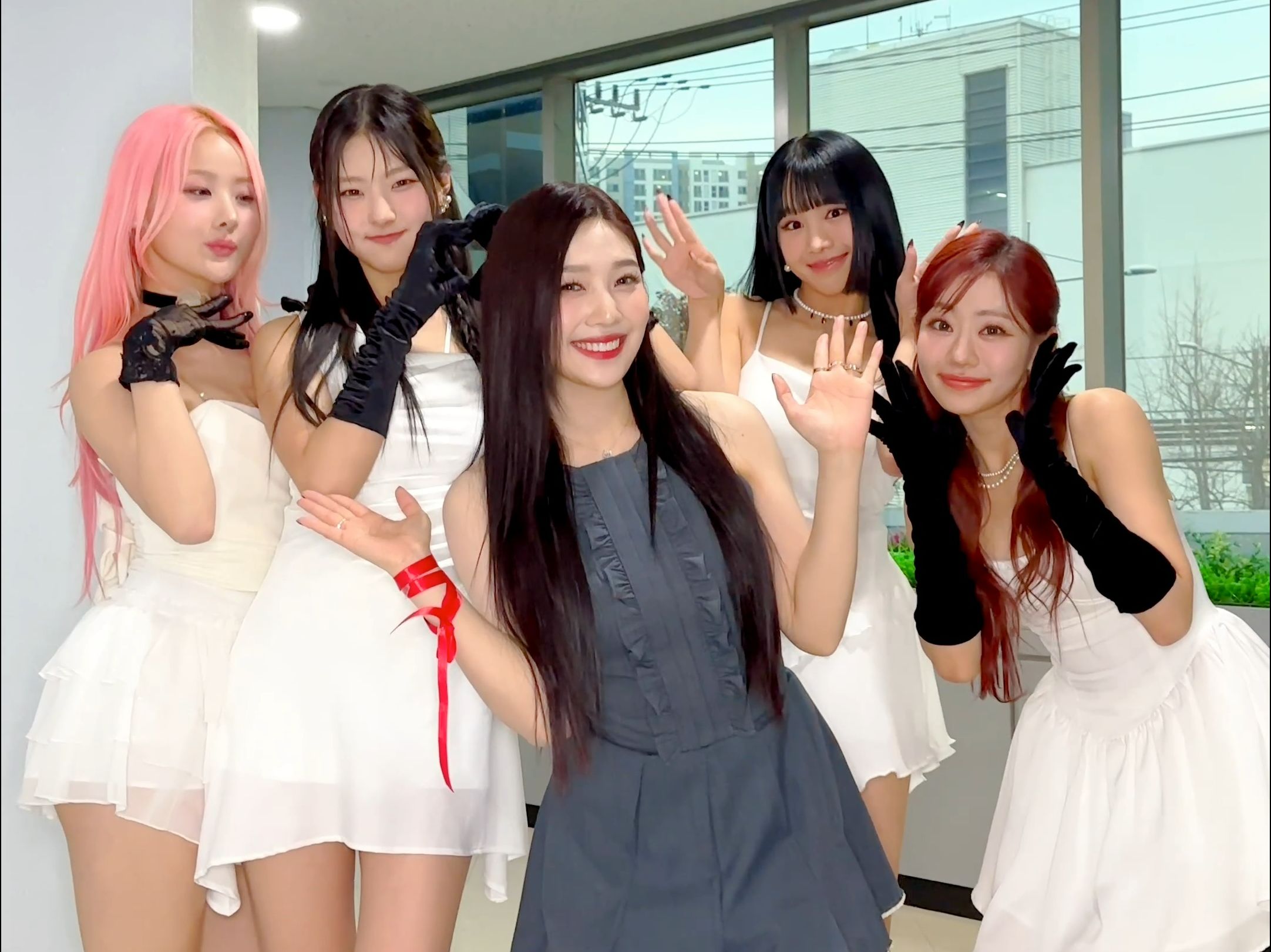 【Red Velvet】#What A Chill Kill 祈祷了一下KISS OF LIFE天使们😇出现了!!!♥️-Red Velvet ...