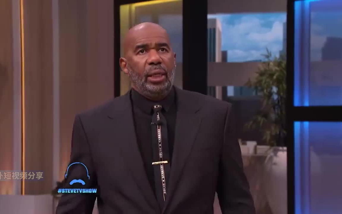 Hey Steve：我每个月领三次工资到手就用完 怎么拯救我这个白领？史蒂夫哈维脱口秀-DS字幕组-DS字幕组-哔哩哔哩视频