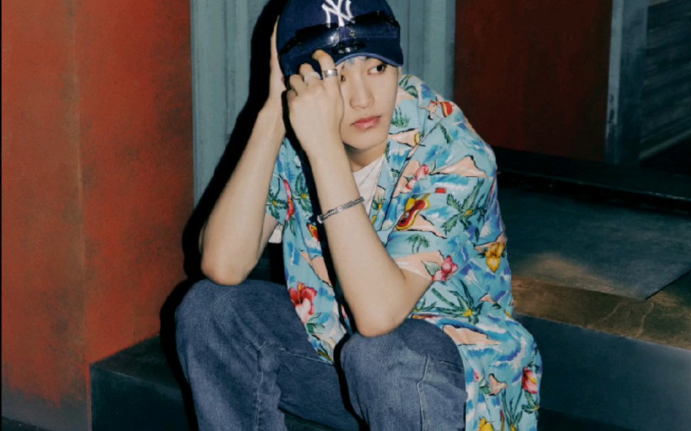 来看 Mark Lee 《beatbox》图集 太可爱啦~_哔哩哔哩_bilibili