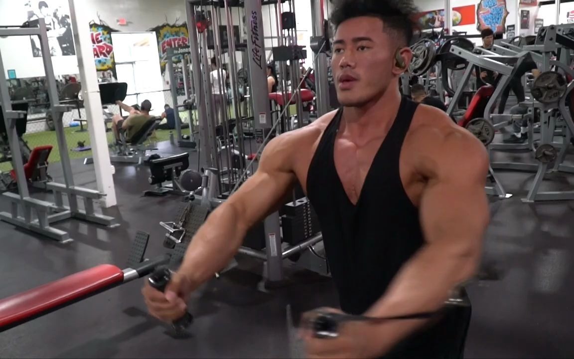 Steven Cao 高帅细节厚胸部训练_哔哩哔哩_bilibili