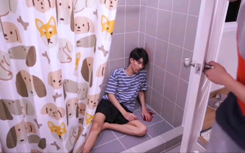 【bozznustr】 bozz的生日惊喜nuster浴室整蛊_哔哩哔哩 (゜-゜)つロ 干杯~-bilibili