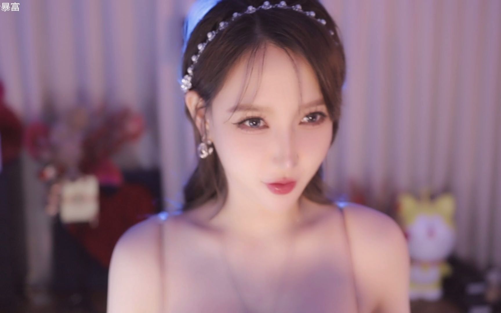 [直播].[原画1080P60].[Minana呀].[今天是火热的米娜~~~~] 2022年5月19日直播回放 1_哔哩哔哩_bilibili