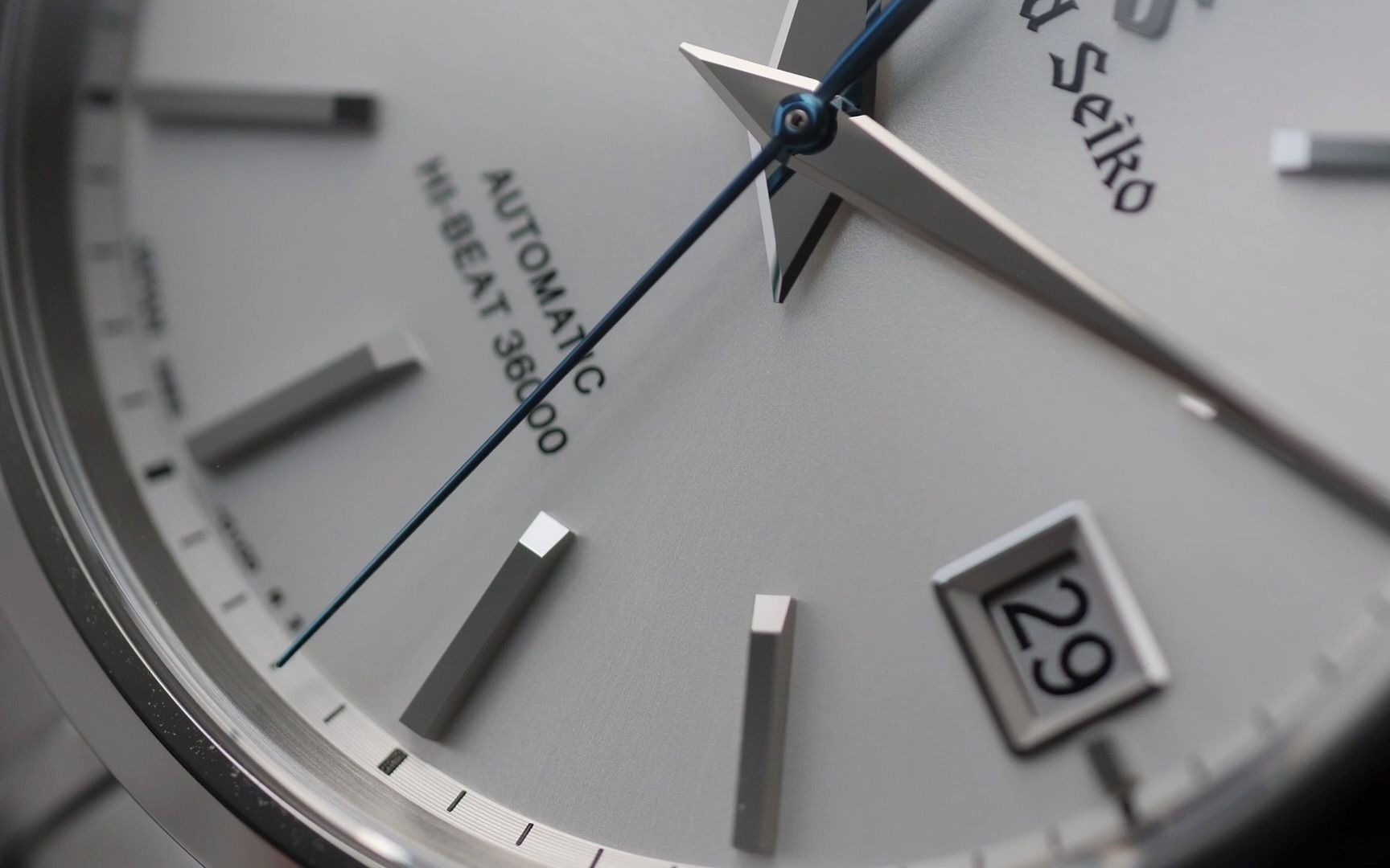 银盘高频Hi-Beat冠蓝狮Grand Seiko SBGH277_哔哩哔哩_bilibili