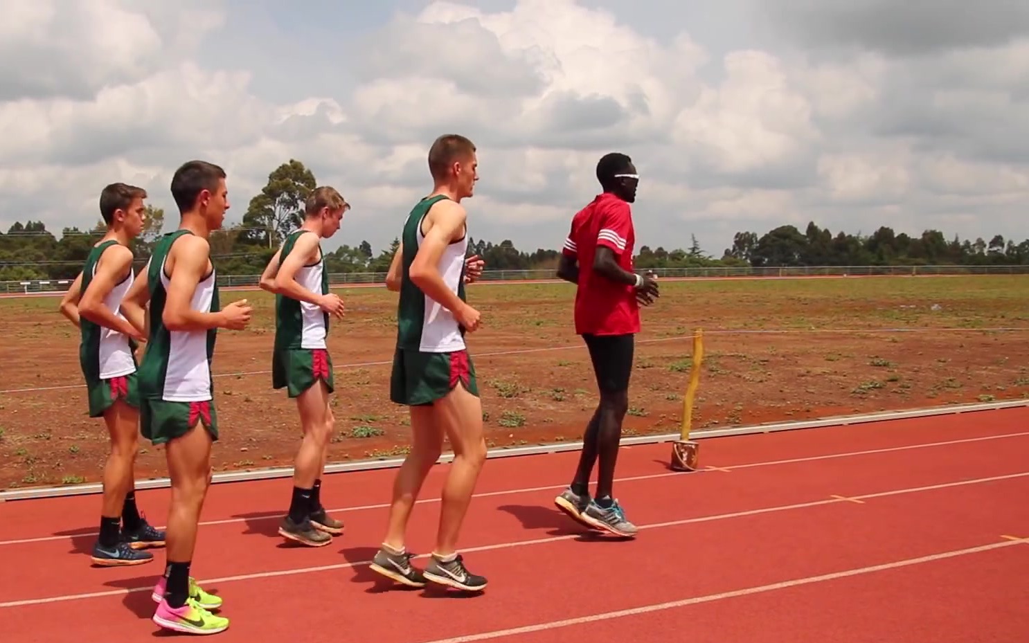 肯尼亚跑步训练营 Kenya Form Running_哔哩哔哩_bilibili