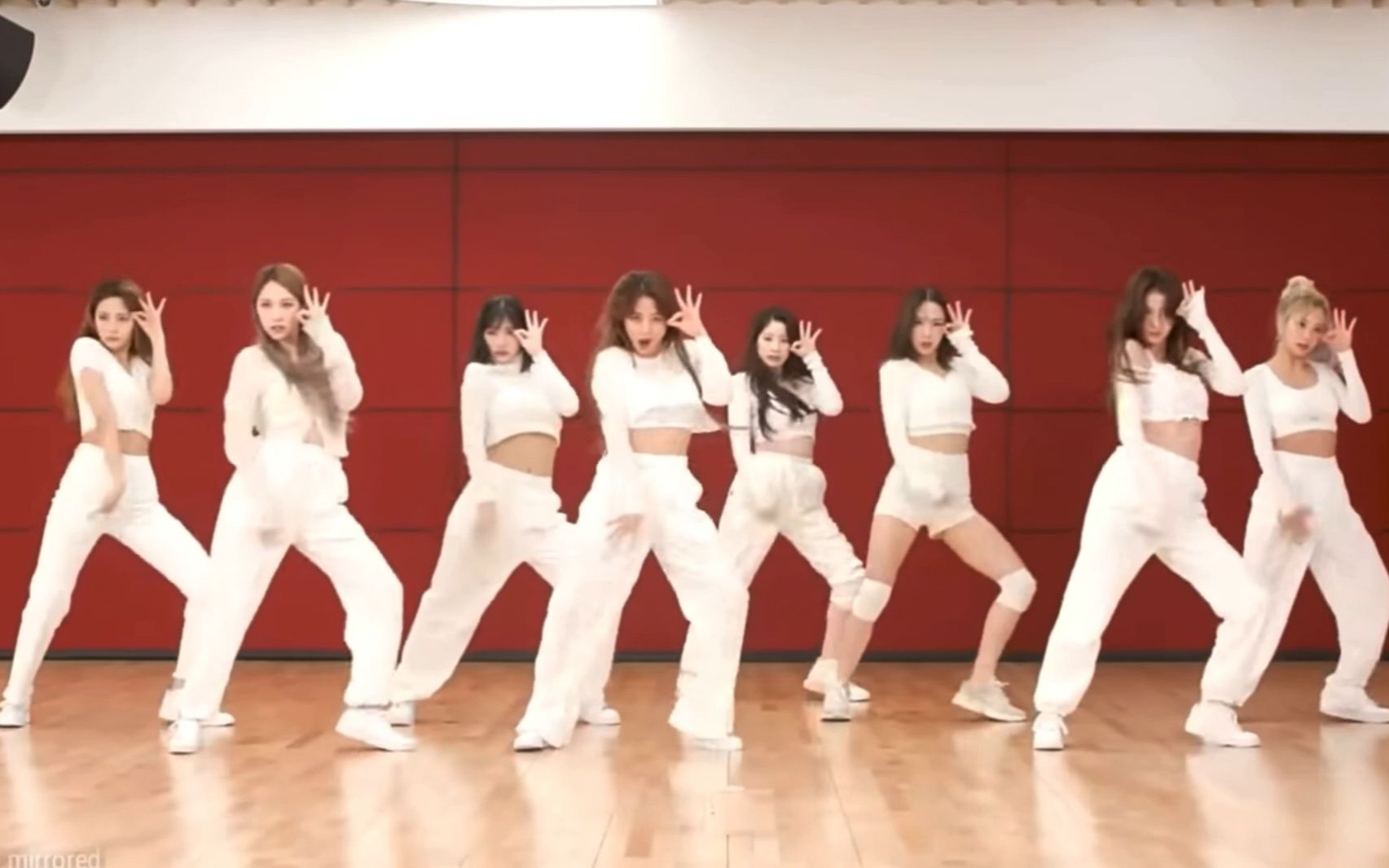 Various Artist - AUTOMATIC REMIX l MIMYO 编舞-脆脆菠萝包-翻炒舞蹈课-哔哩哔哩视频