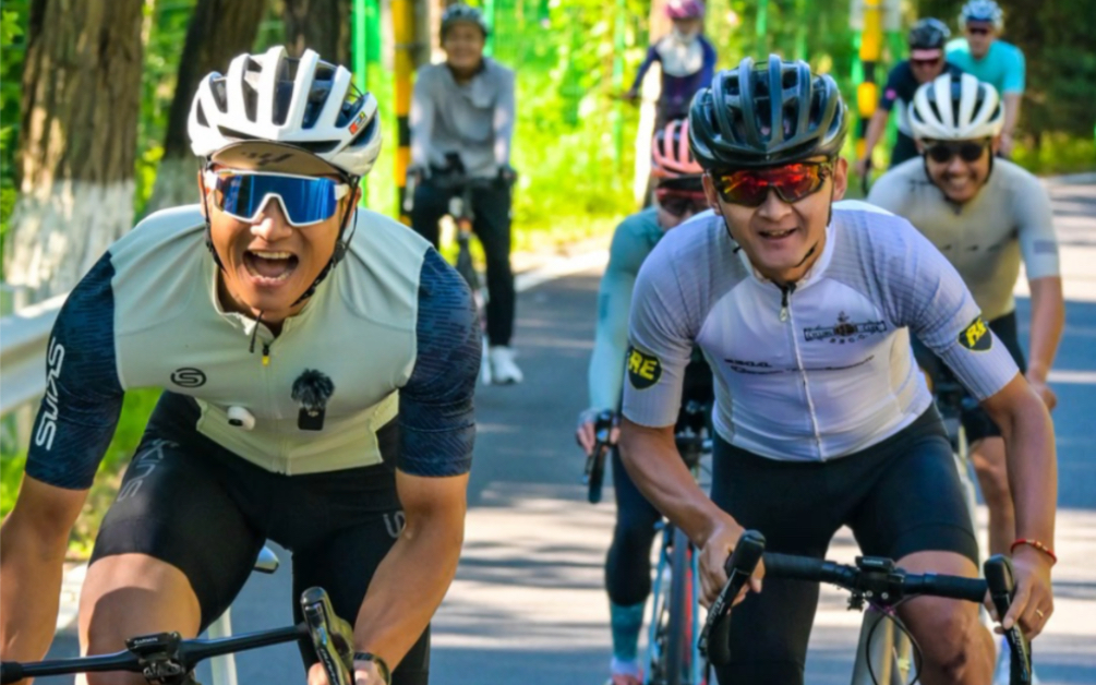 2022.8.27 VLCC黑练小队参加RE高级组骑行京北大棒骨happy ride 照片记录_哔哩哔哩_bilibili